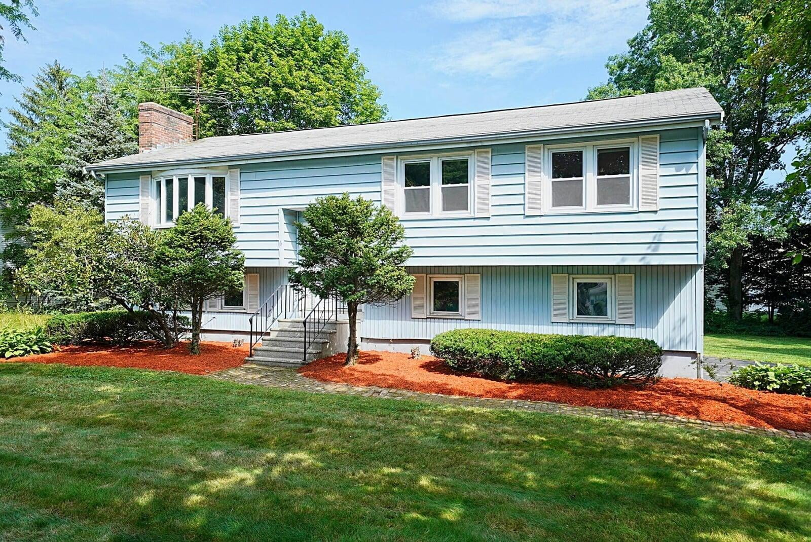 Listing- 6 Thayer St Northboro MA